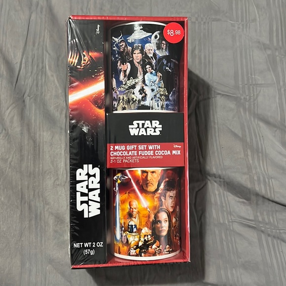 Disney | Dining | Star Wars 2 Mug Gift Set Disney With Chocolate ...